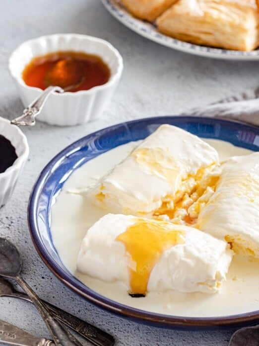Easy Breakfast Recipes - Hungry Paprikas