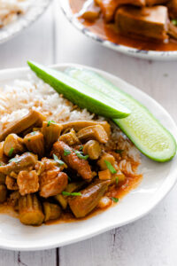Okra Stew (Middle Eastern Bamya Recipe) - Hungry Paprikas