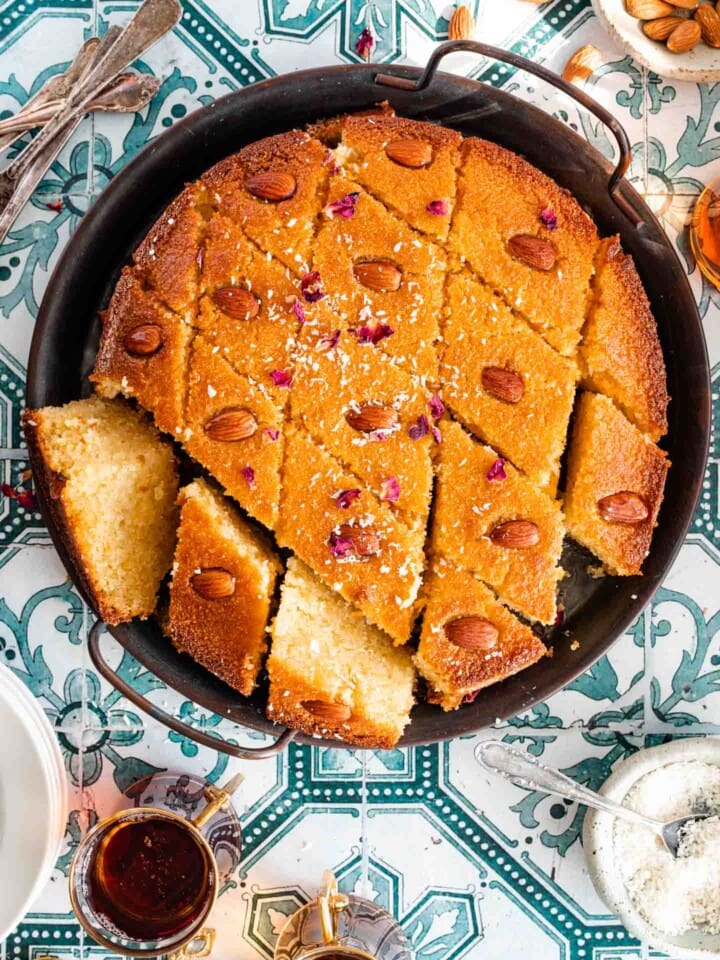 25+ Middle Eastern Desserts - Page 2 of 4 - Hungry Paprikas