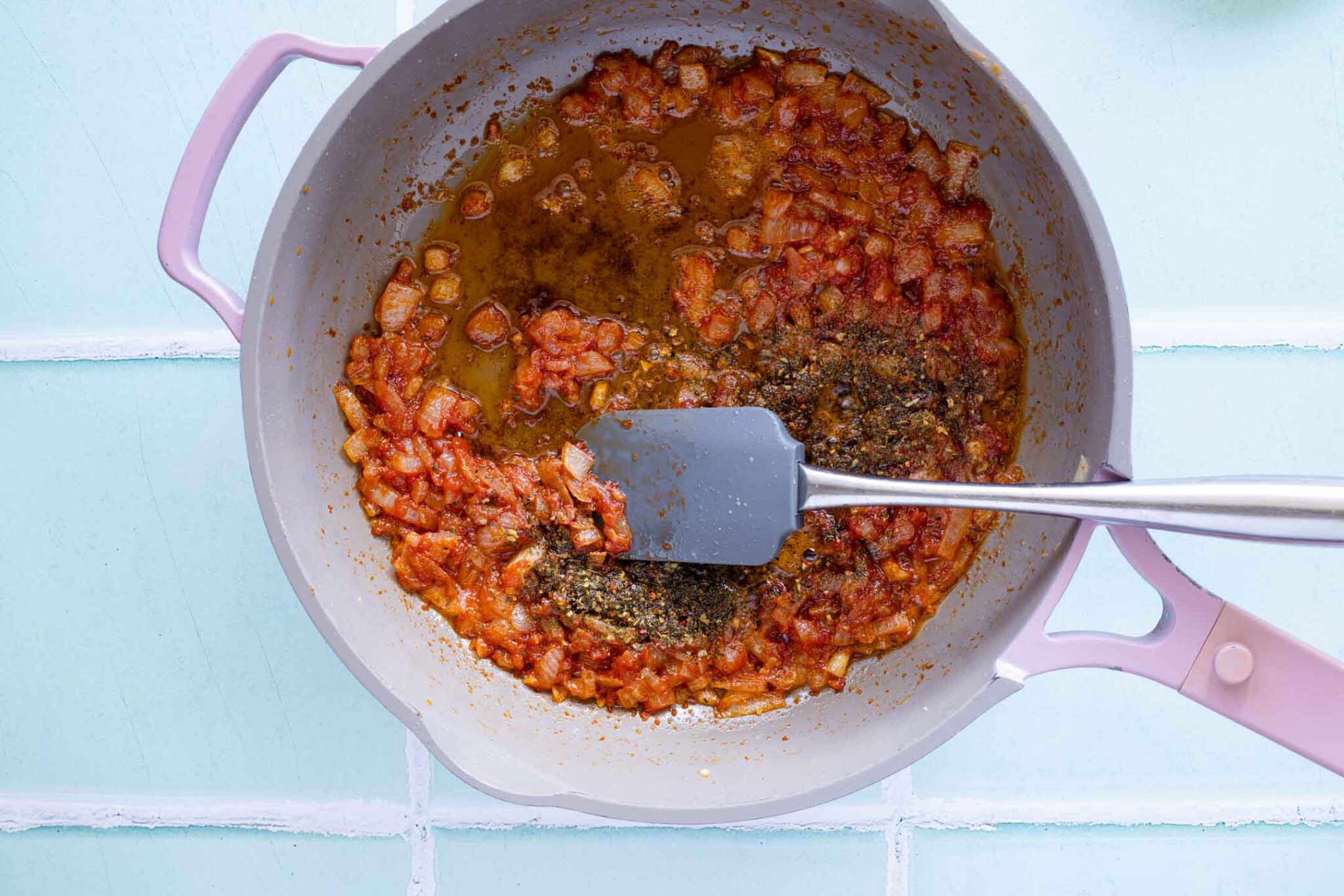 30 Minute One Pot Pink Pasta - Hungry Paprikas