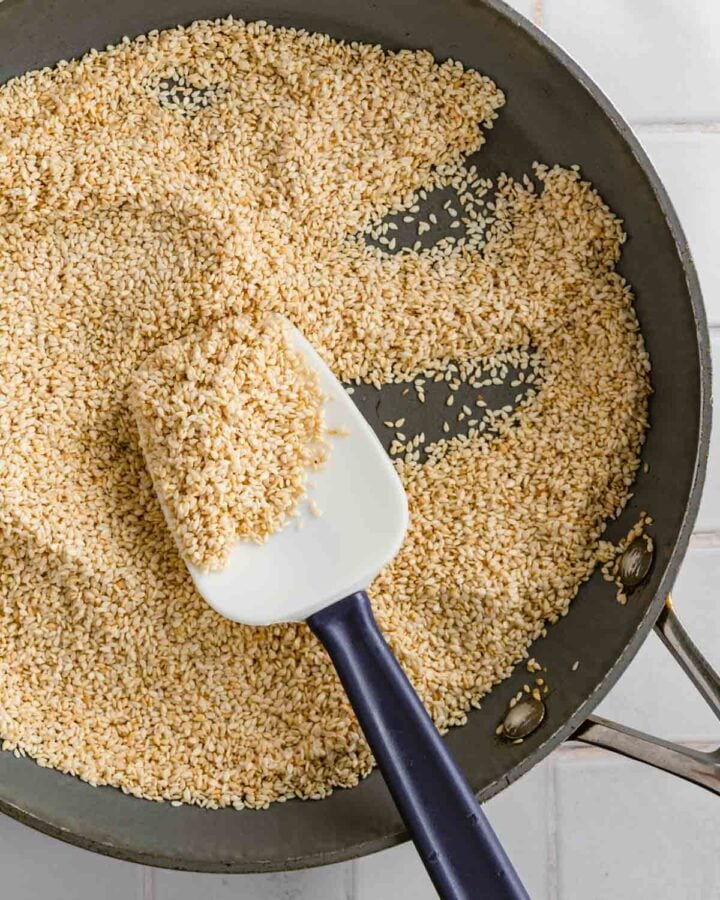 Homemade Tahini Paste in 10 Minutes - Hungry Paprikas