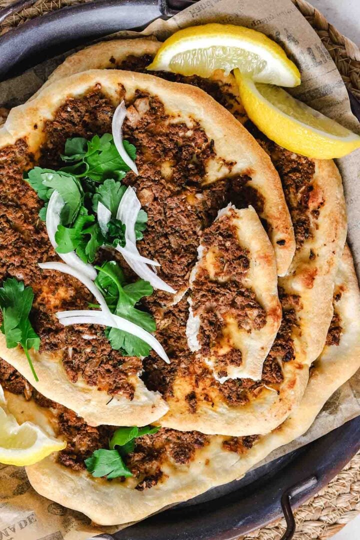 Lahm Bi Ajeen | Sfiha (Middle Eastern Flatbread) - Hungry Paprikas