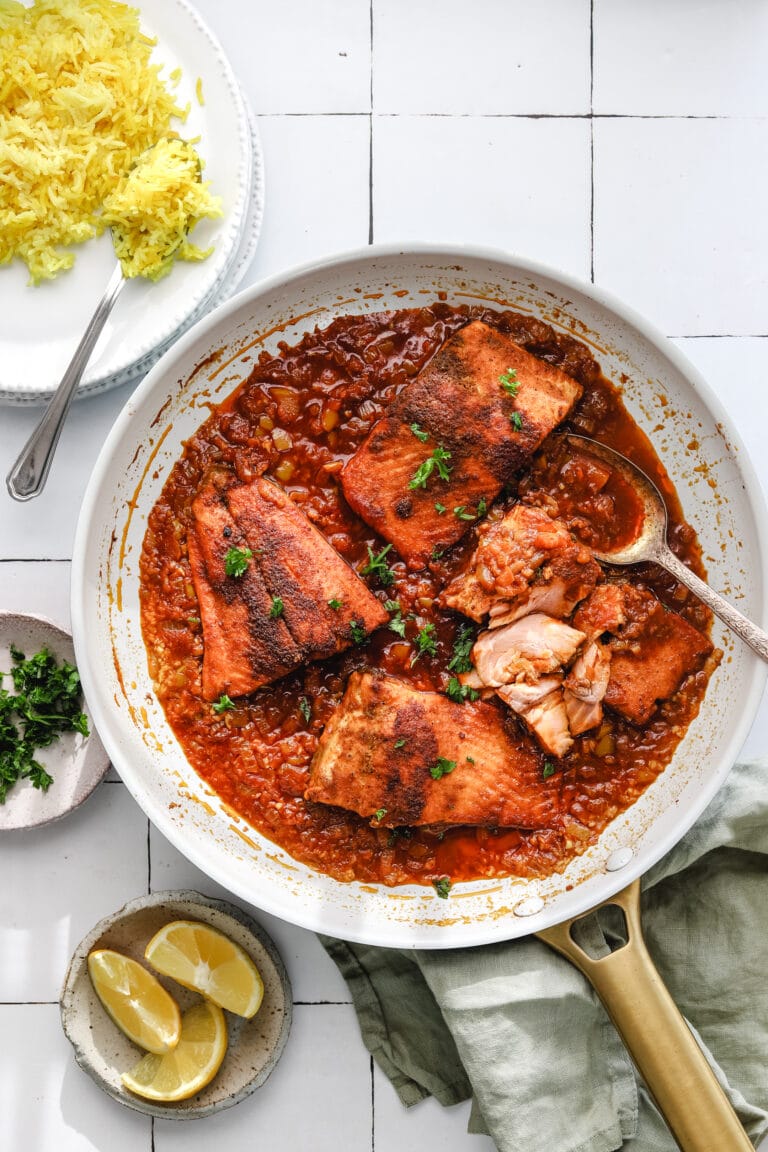 Mediterranean Fish with Tomato Sauce - Hungry Paprikas