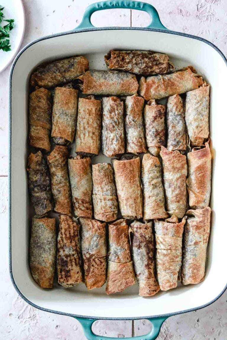 Crispy Musakhan Rolls | Hungry Paprikas