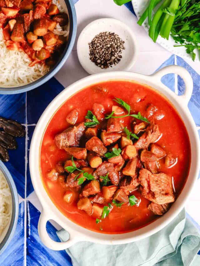 Fasolia Yabsa (Iraqi White Bean Stew) - Hungry Paprikas