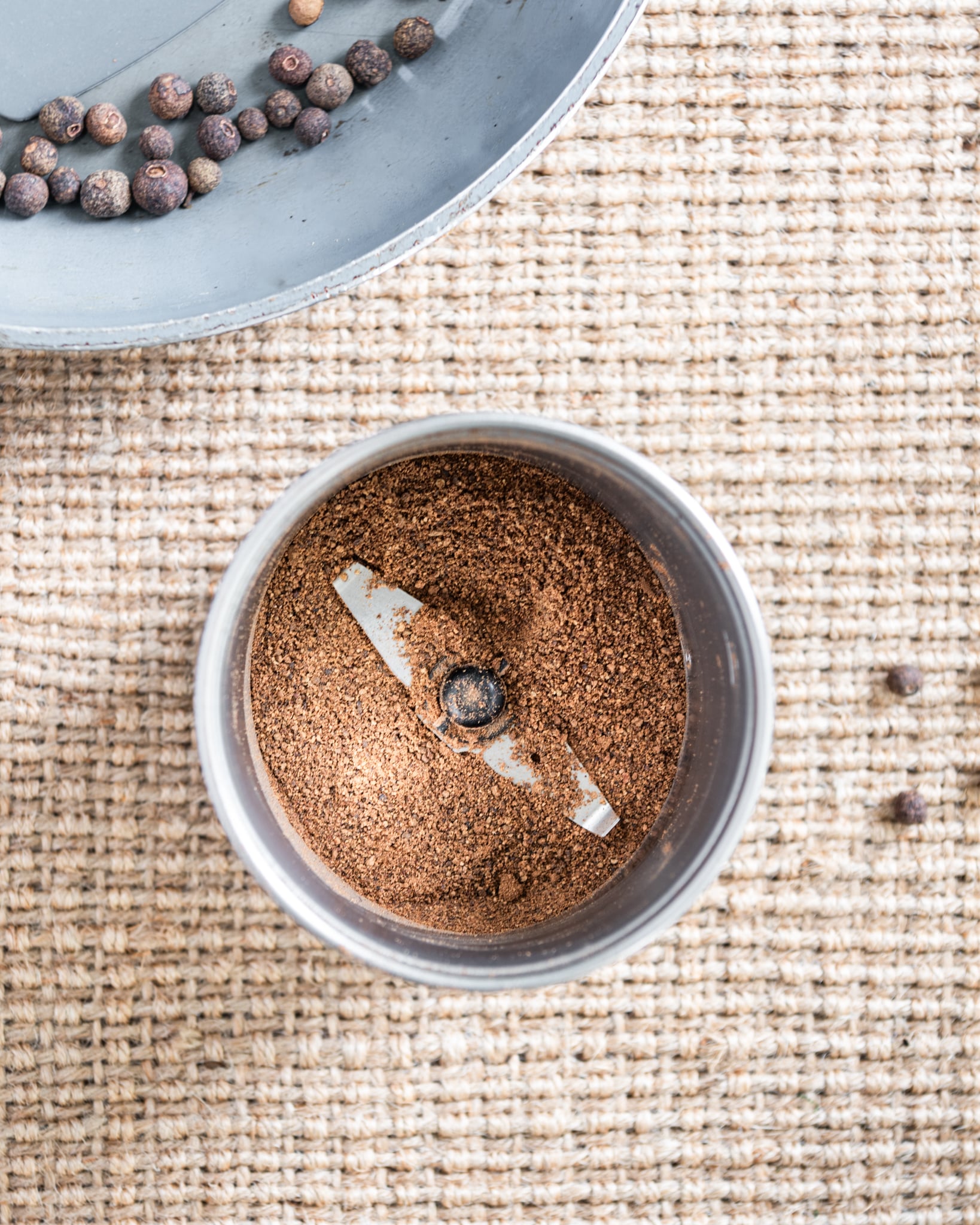 Allspice: How to Use It In Middle Eastern Cuisine - Hungry Paprikas