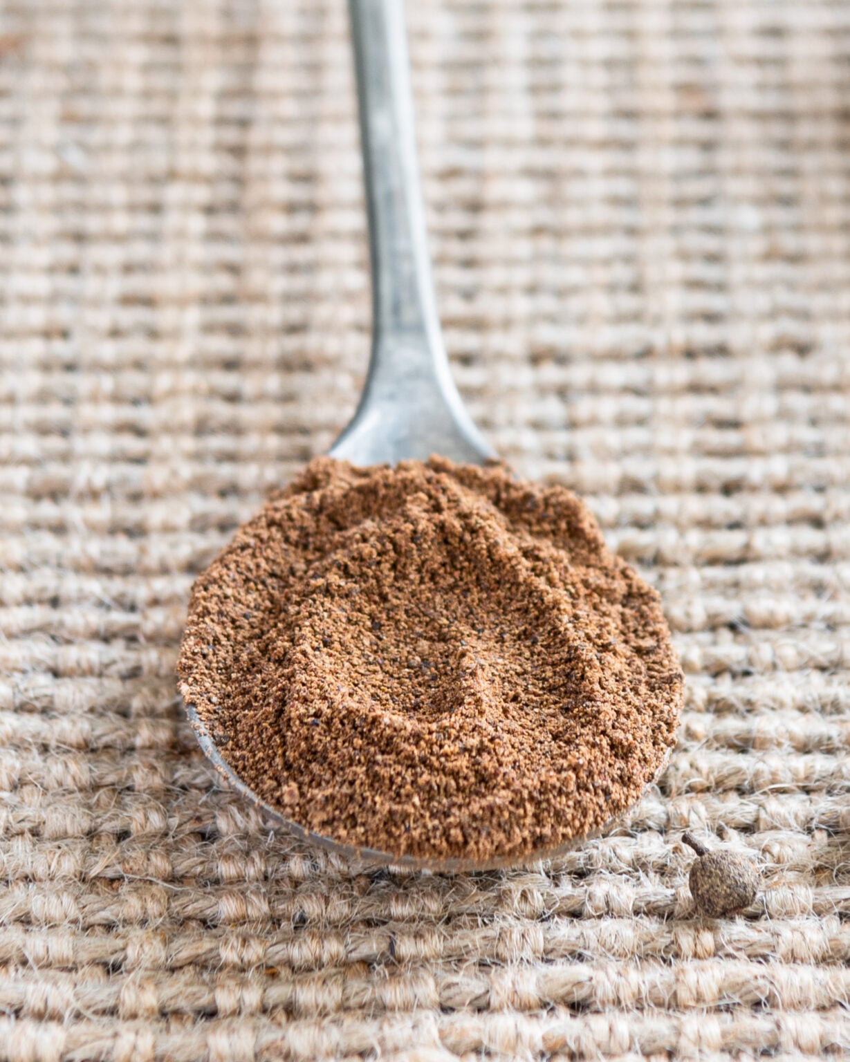 Allspice: How to Use It In Middle Eastern Cuisine - Hungry Paprikas