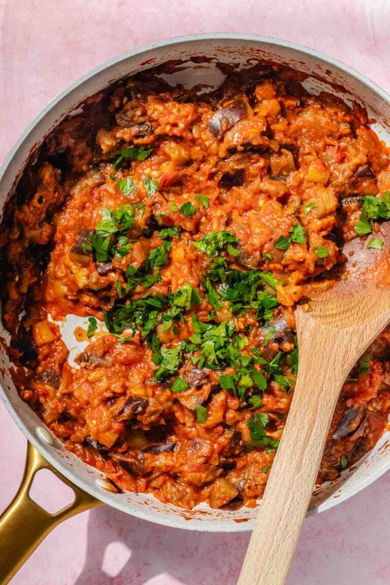 30-Min Zaalouk (Moroccan Eggplant Salad) - Hungry Paprikas