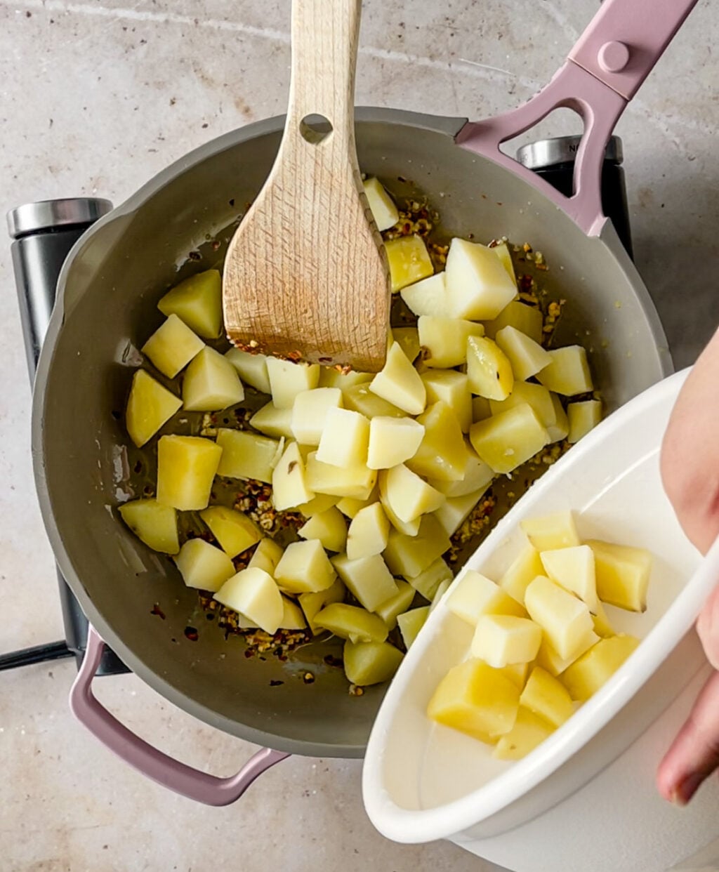 Crispy & Golden Batata Harra (Arabic Potatoes) - Hungry Paprikas