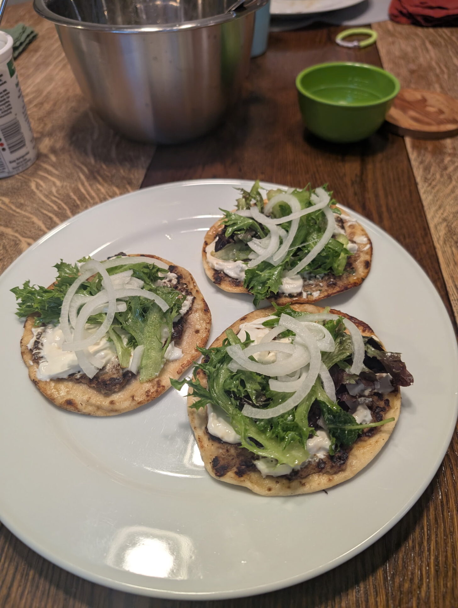 Kofta Smash Tacos with White Sauce - Hungry Paprikas