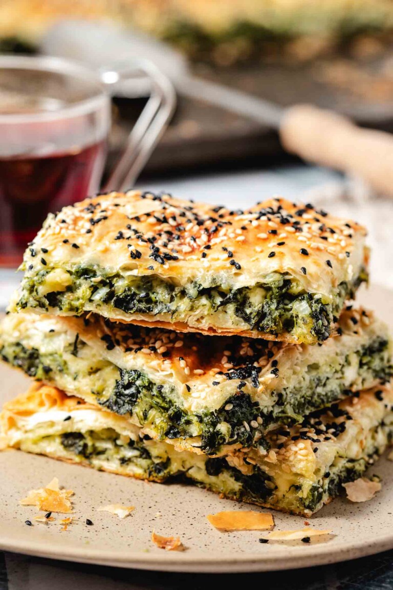 Spinach Borek (Using Frozen Spinach and Phyllo) - Hungry Paprikas