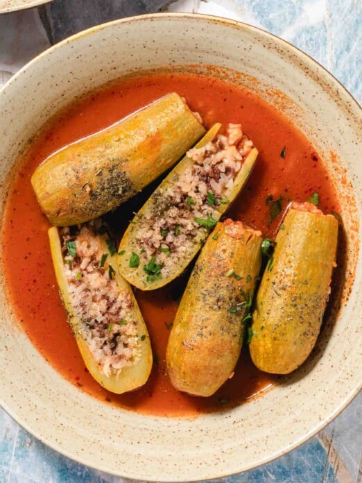 Sheikh El Mahshi (Stuffed Eggplant and Onions) - Hungry Paprikas