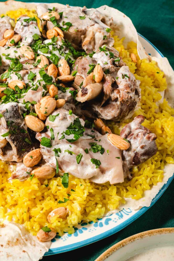 Jordanian Mansaf (Lamb with Jameed) - Hungry Paprikas