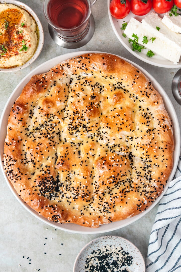 No Knead Turkish Bread (Ramazan Pidesi) - Hungry Paprikas